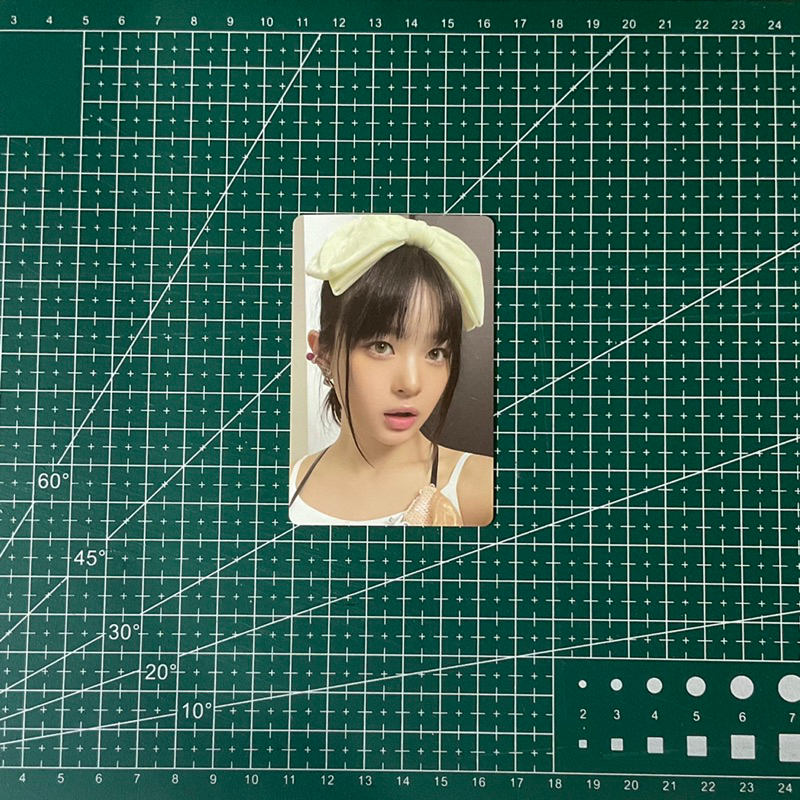 Pc Hanni Pita Official NewJeans Weverse Album 'Get Up' Ver. A | Shopee ...