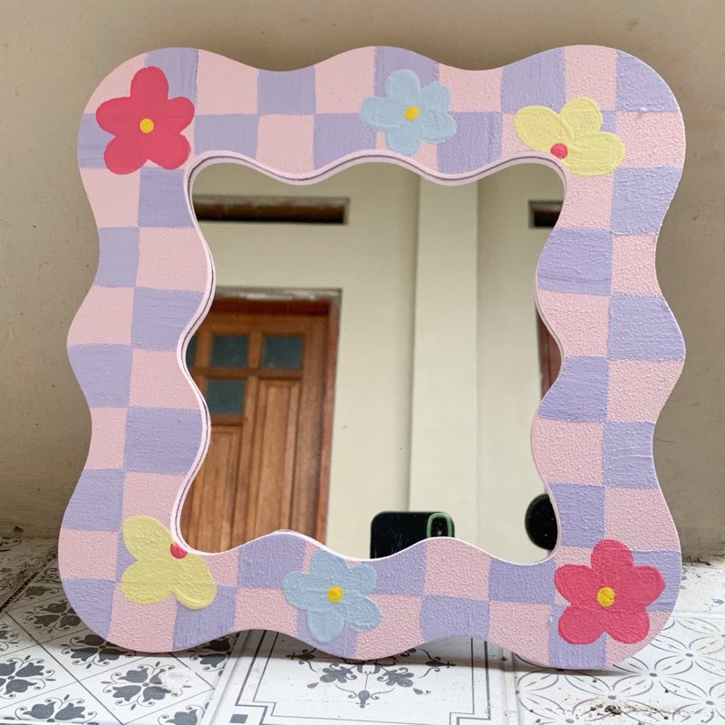 Wall standing mirror, custom aesthetic mirror, vintage glass, souvenir ...
