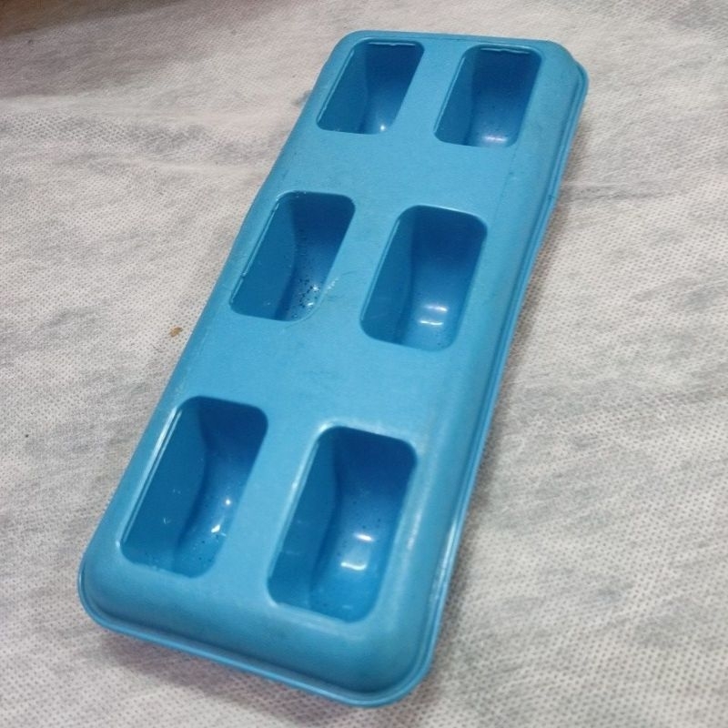 Original second hand Tupperware Ice Cube Mold former | Shopee Philippines