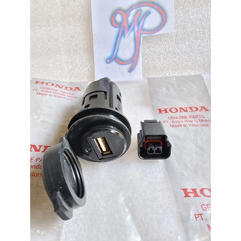 Power Outlet Casan Lighter USB Charger Charge Comp Unit Honda Scoopy ...