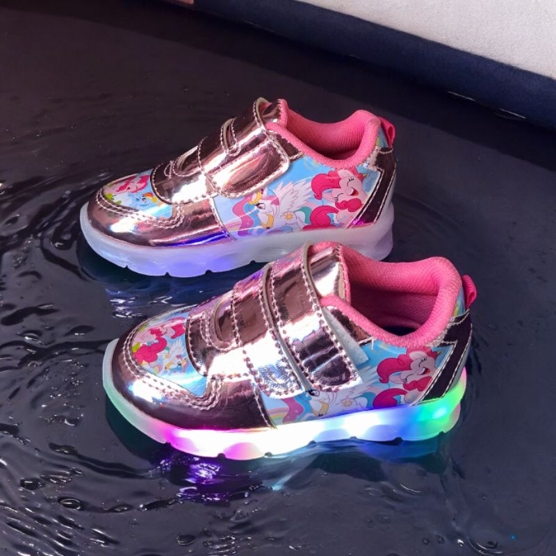 PONY GIRLS' LED LIGHT UP SHOES CAN PAY ON DELIVERY | Shopee Philippines