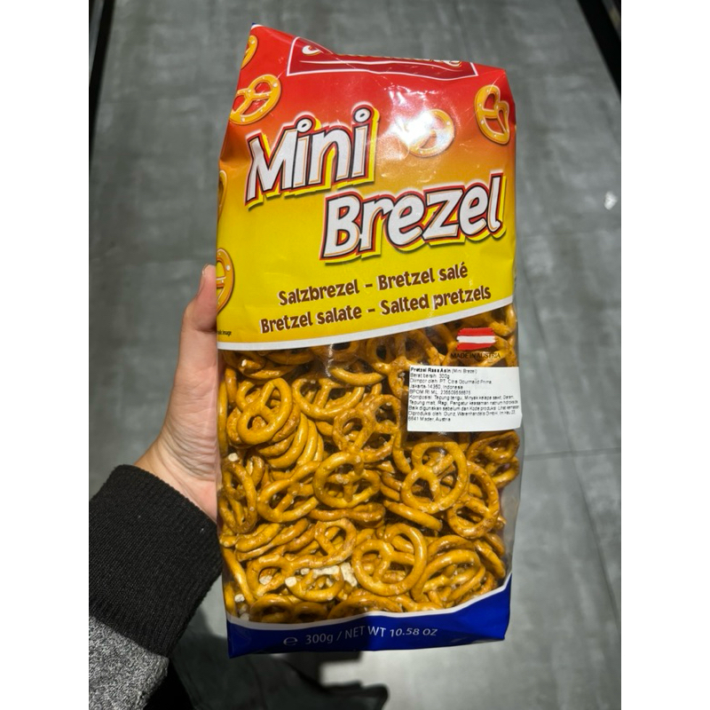 Snackline SALTED PRETZEL MINI BREZEL Biscuit - 300gr | Shopee Philippines