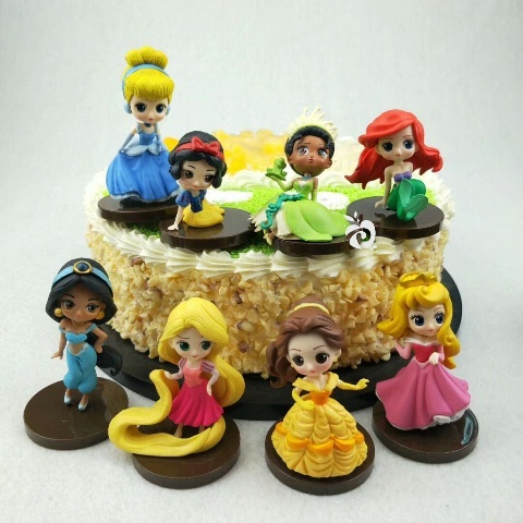 Princess Cake Topper Contains 8 Small / Princess Miniatures / Princess ...