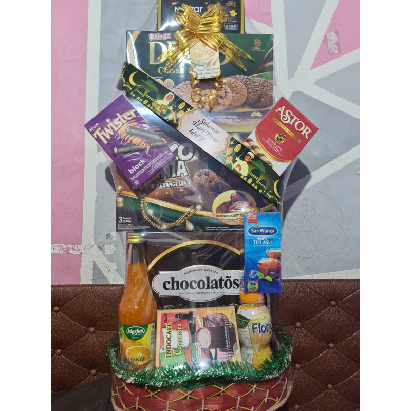 Ready TO SEND EID PARCELS CHRISTMAS PARcels/IMLEX parcels/HARI RAYA ...