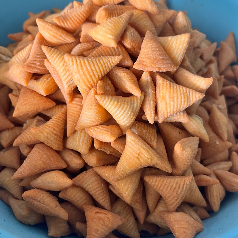 Pang-pang Triangle | Sweet Corn Flavored Pang-Pang Snacks | Various ...