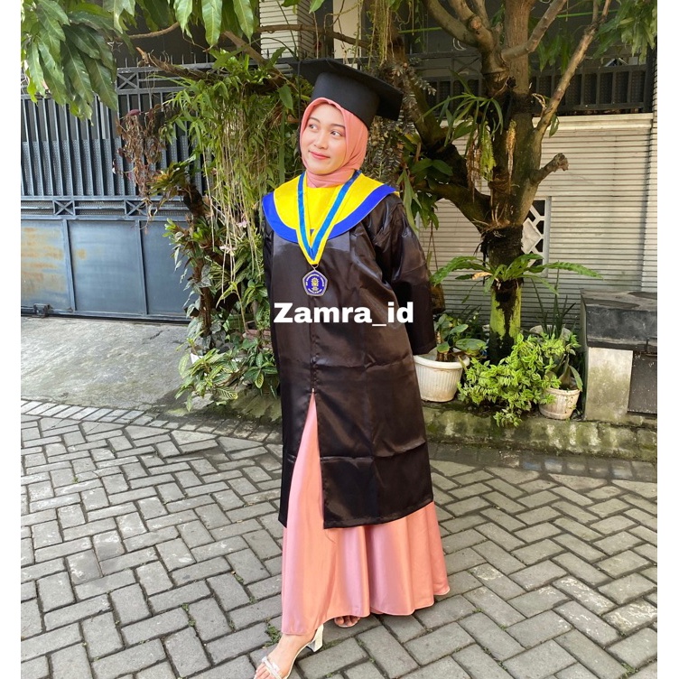Art L79J Graduation TOGA SET Complete With satin Material For ...