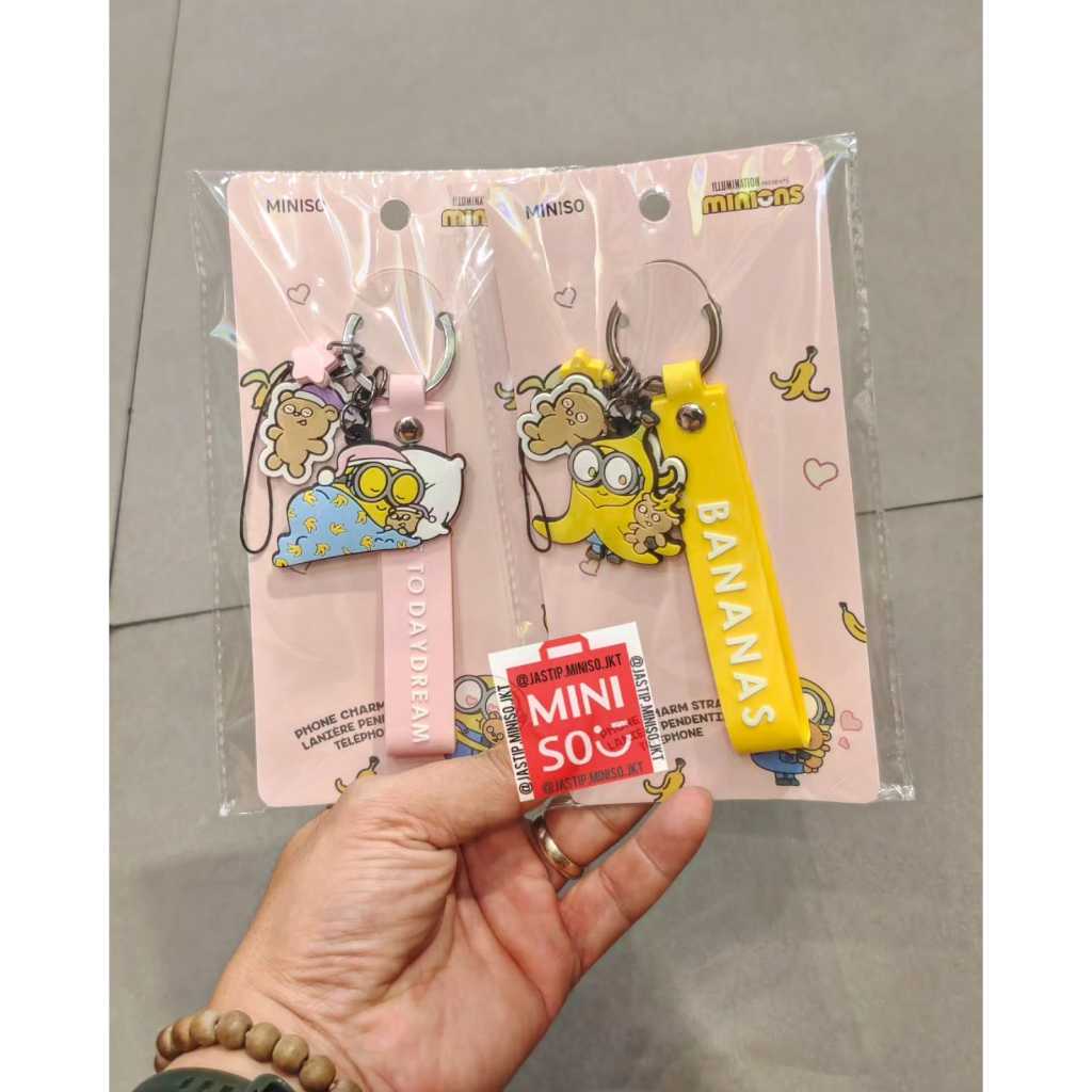 GANTUNGAN Miniso Cute Keychain MINIONS Collection (Banana Costume/Sleep ...