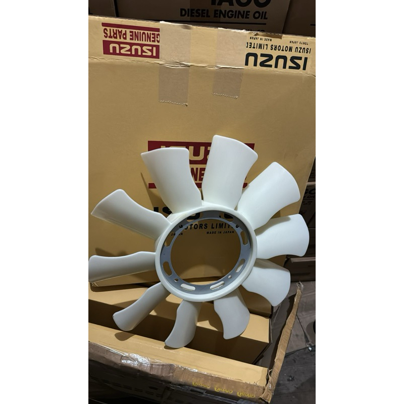 Isuzu NKR 71/NKR 66/NMR 71 NKR71/NKR66/NMR71 radiator Fan | Shopee ...
