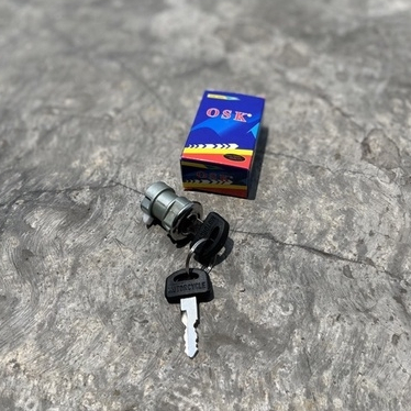 Gl 100 125 TANK LID LOCK | Shopee Philippines