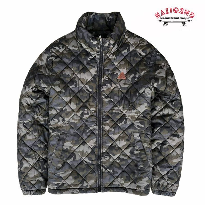 PUFFER AIRWALK JACKET Size M (61x50 - Condition like New) | Shopee ...