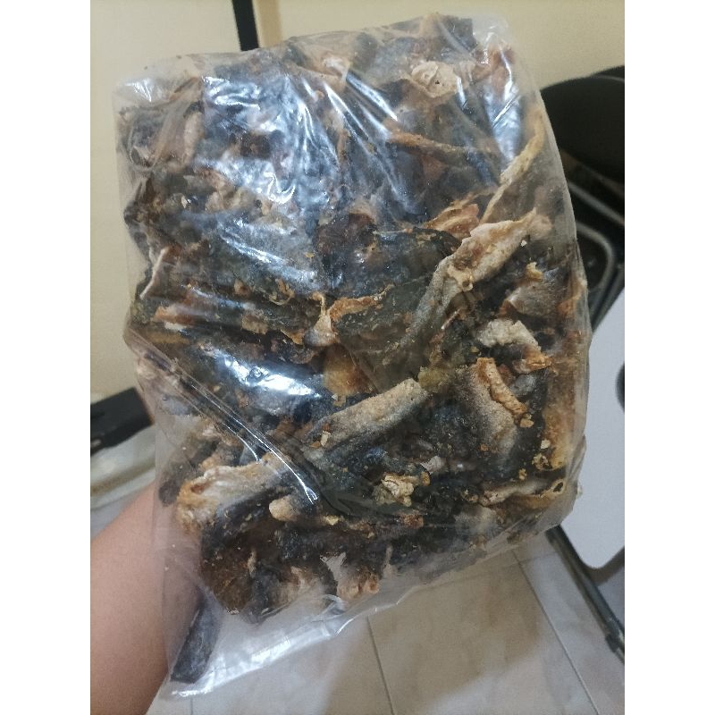 Aluman Raw PATIN Fish Skin Crackers 1kg | Shopee Philippines