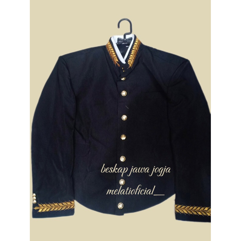 Javanese beskap / traditional beskap / traditional Javanese beskap ...