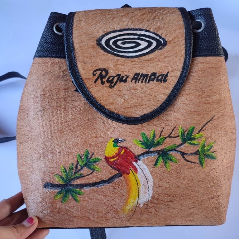 KAYU Women's Wooden Leather Noken Backpack with Papuan Cendrawasih ...