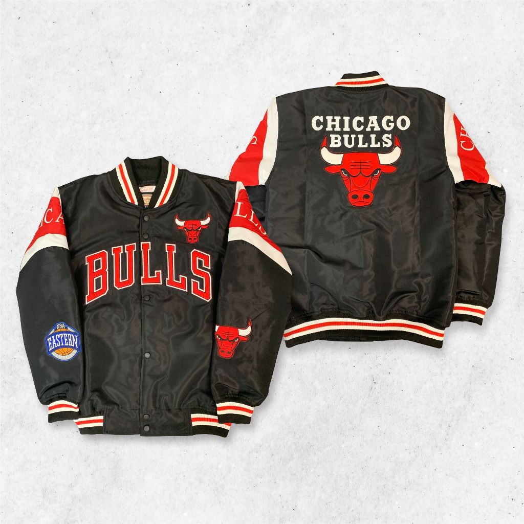 Varsity Chicago Bulls Bomber Jacket Unisex Full Embroidery Cool Latest ...