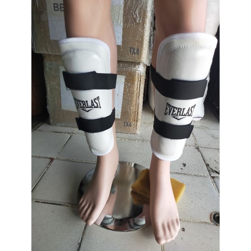 Everlast EV01 Karate Foot Protector | Shopee Philippines