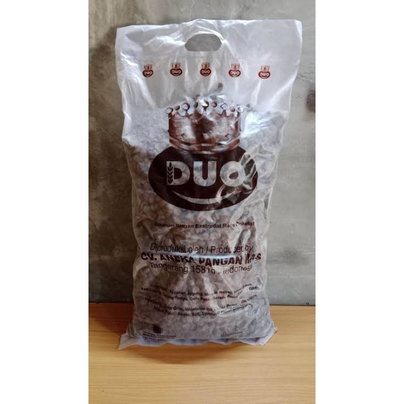 1 BALE (2KG) COCO CRUNCH DUO CHOCO DUO/ | Shopee Philippines