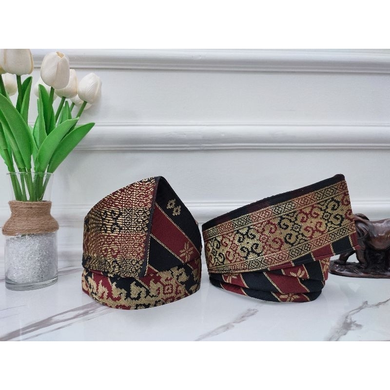 MALAY TANJAK ORIGINAL SONGKET MALAY RIAU, (not including Bros) | Shopee ...