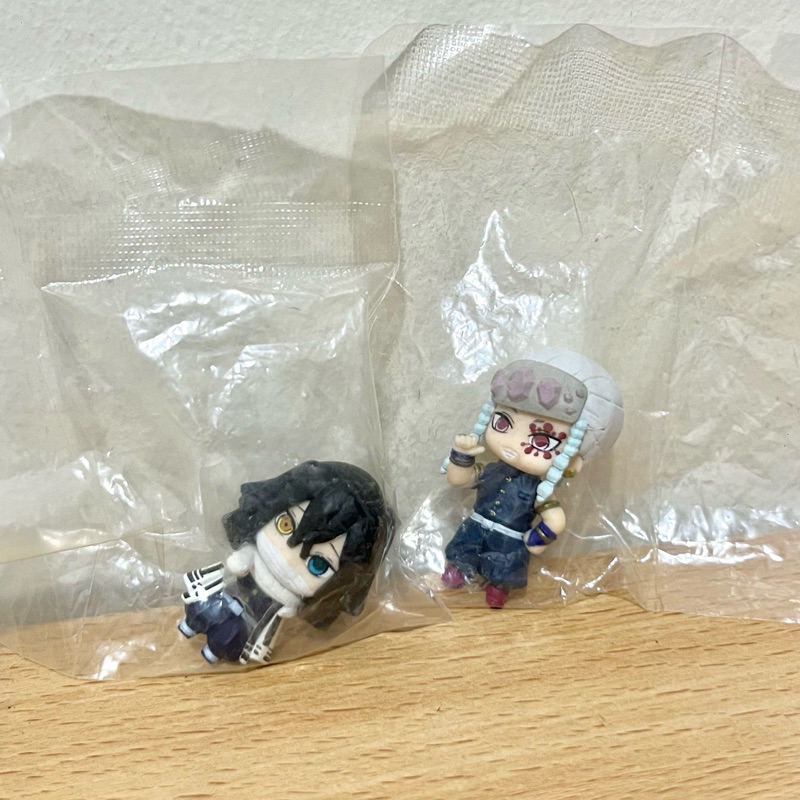 Kimetsu no yaiba narabundesu 3 gashapon mini figure - uzui tengen ...