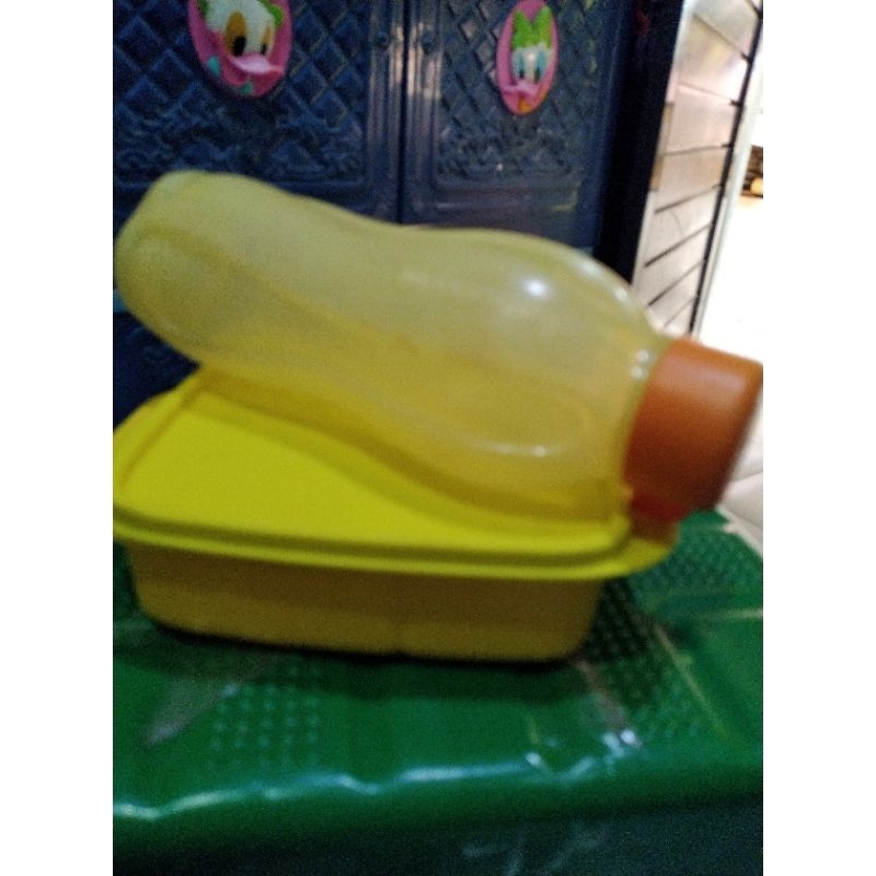 Insulated lunch box lunch package + 500ml bottle second hand Tupperware ...