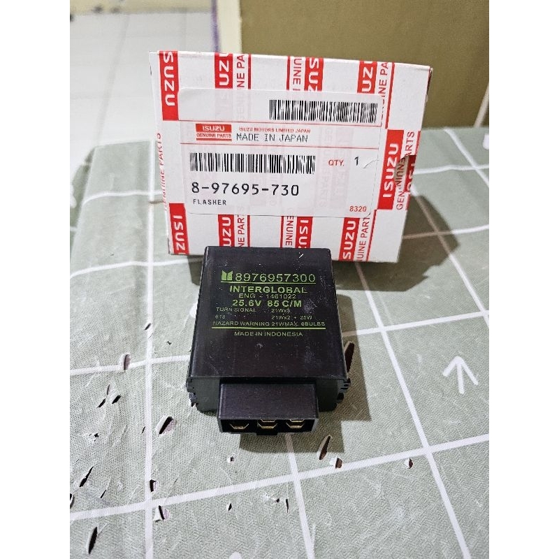 Flasher Flaser Sen Automatic Turn Signal Isuzu NMR71 Giga 24V 5-foot ...