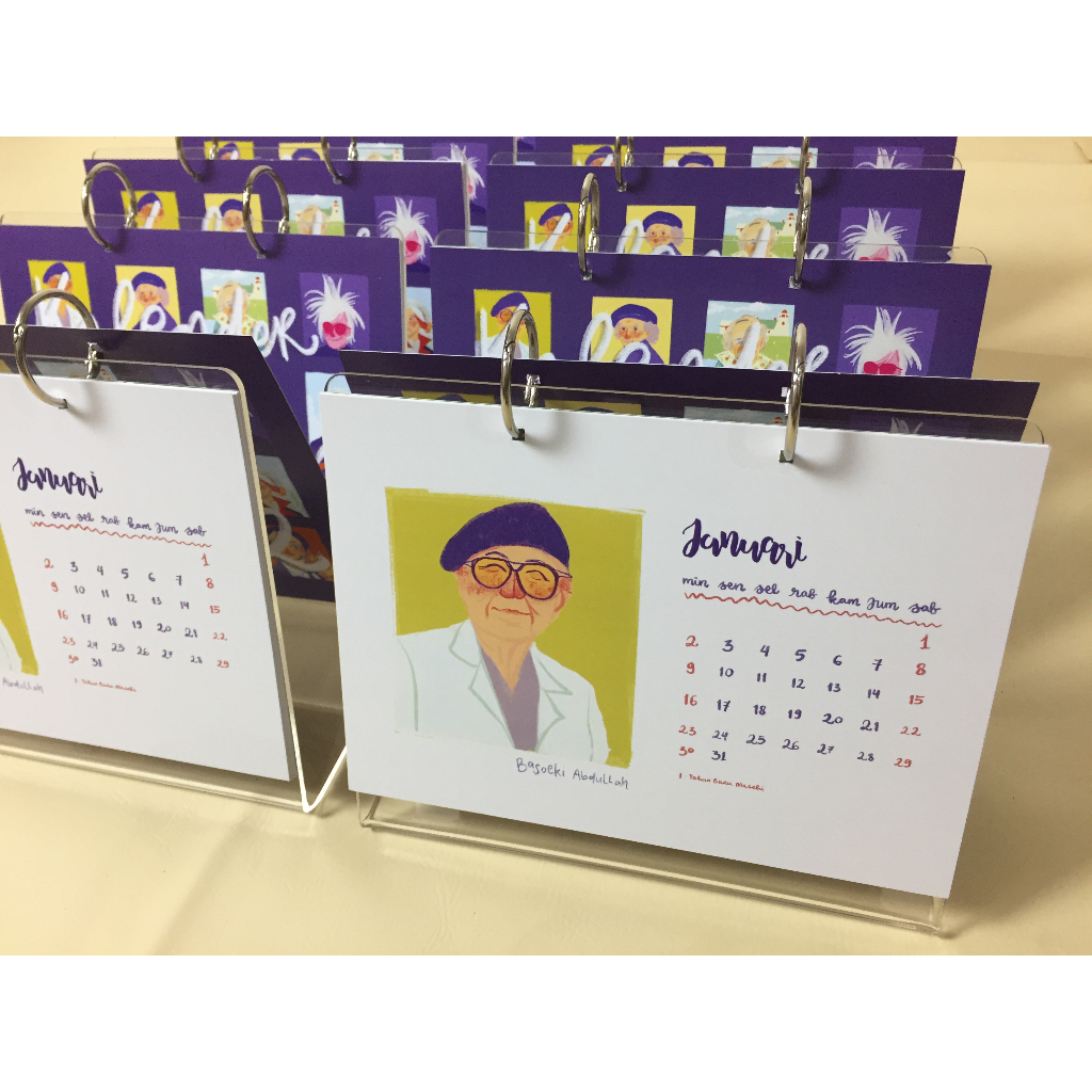 Custom acrylic desk calendar desk calendar photo album unit display ...