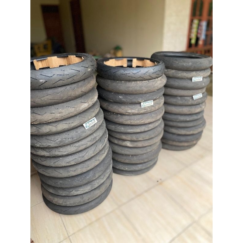 Exrace Pirelli Diablo Rosso Corsa II Tires Drc Exrace 2024 Tires Measure Ring 17 100/80 ...