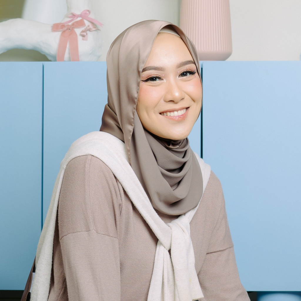 Lozy Hijab - Shadeera Silk Shawl (Pashmina Silk Lozy x Shadira ...