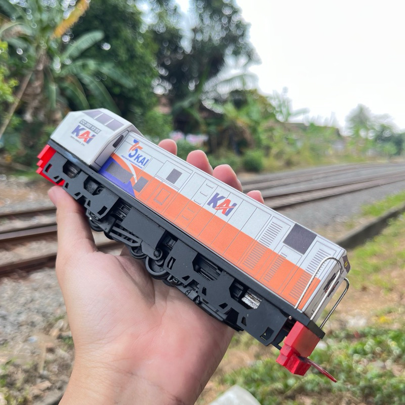 MESIN Miniature Train Locomotive cc203 FULL ACRYLIC Engine can run ...