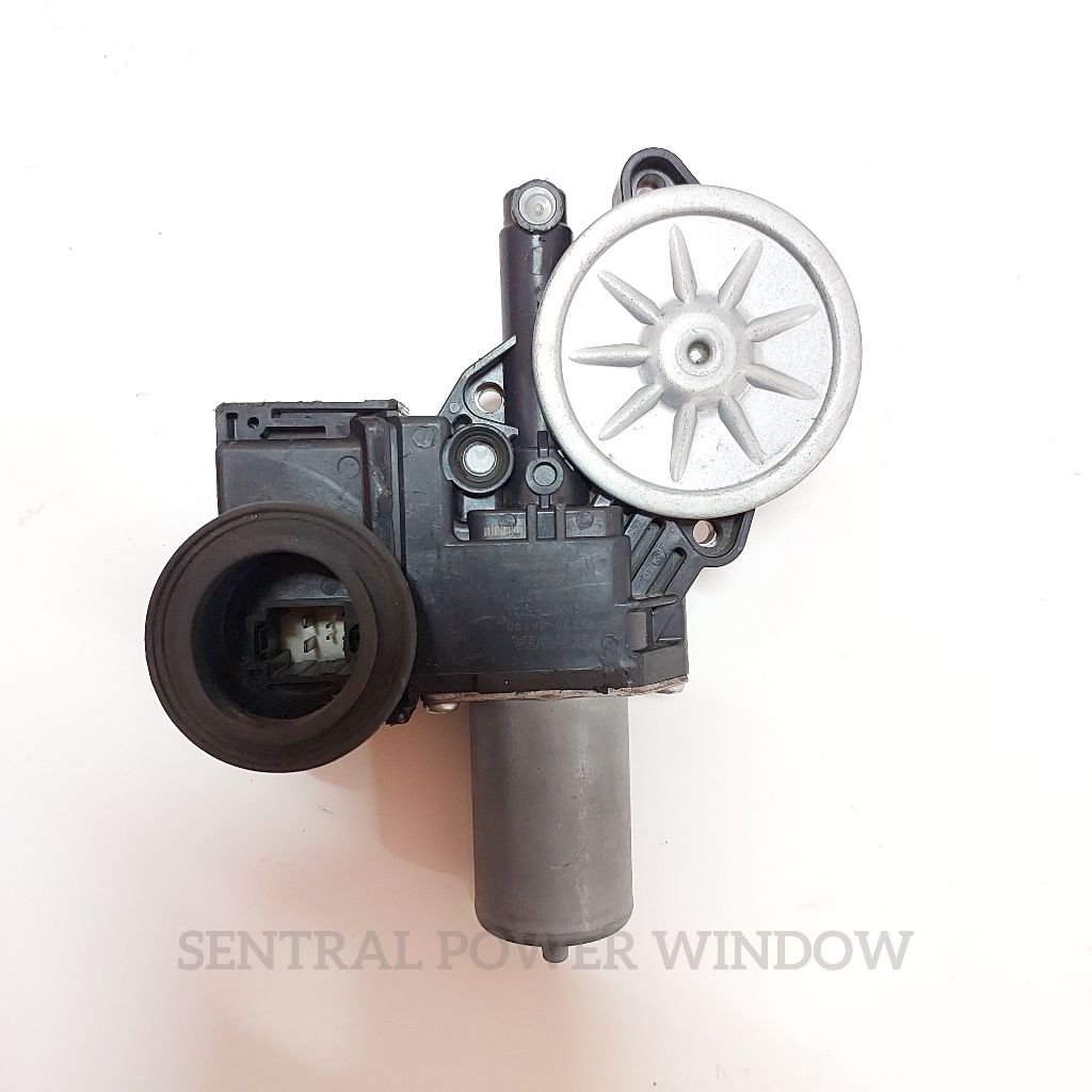 Toyota Innova Reborn Fortuner VNT Power Window Motor Original Denso ...