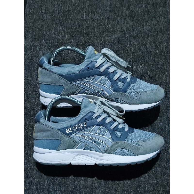 Asic GEL LYTLE V / 40,5(25,5CM) | Shopee Philippines