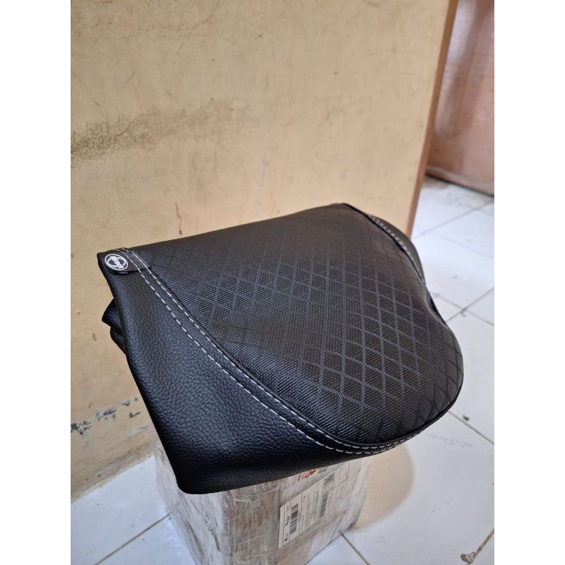 Fiz r mbtech motorbike seat leather - 3D mbtech cover | Shopee Philippines