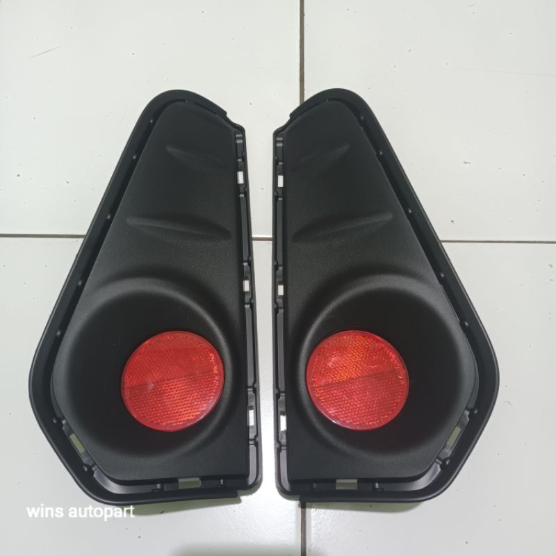 Avanza veloz 2019-2021 Rear Bumper Reflector cover 100% original ...