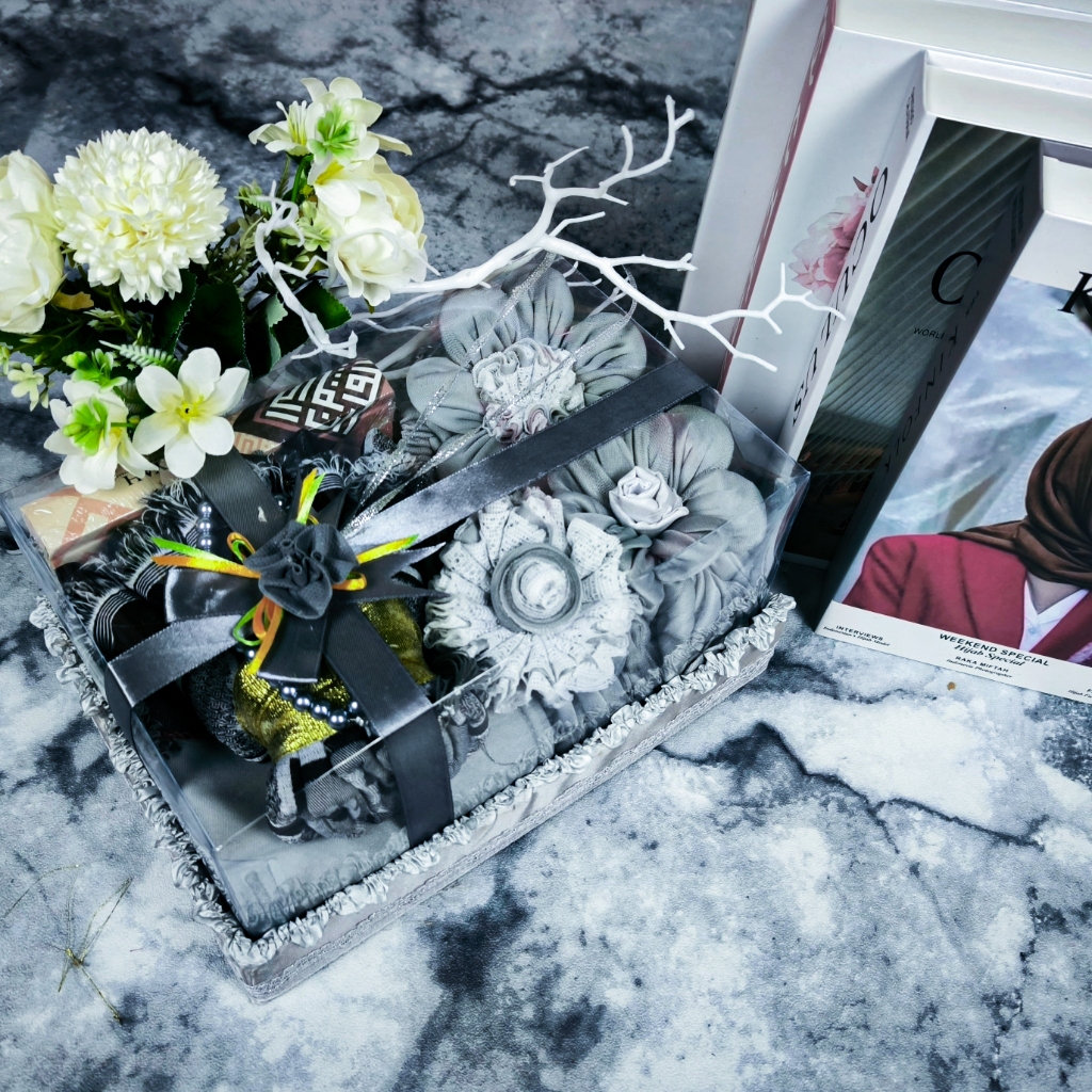 Offering Prayer Tools/ Dowry A Set Of Prayer Tools/ Wedding Gifts/ A ...