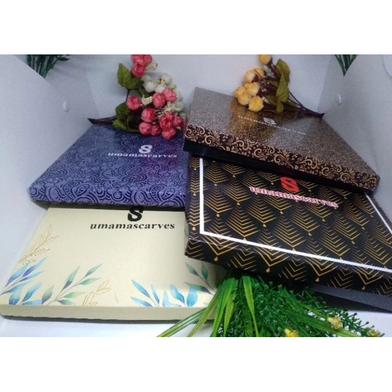 Umama Box Voal Hijab with Iron Plate Motif | Hijab Hampers Box Hijab ...