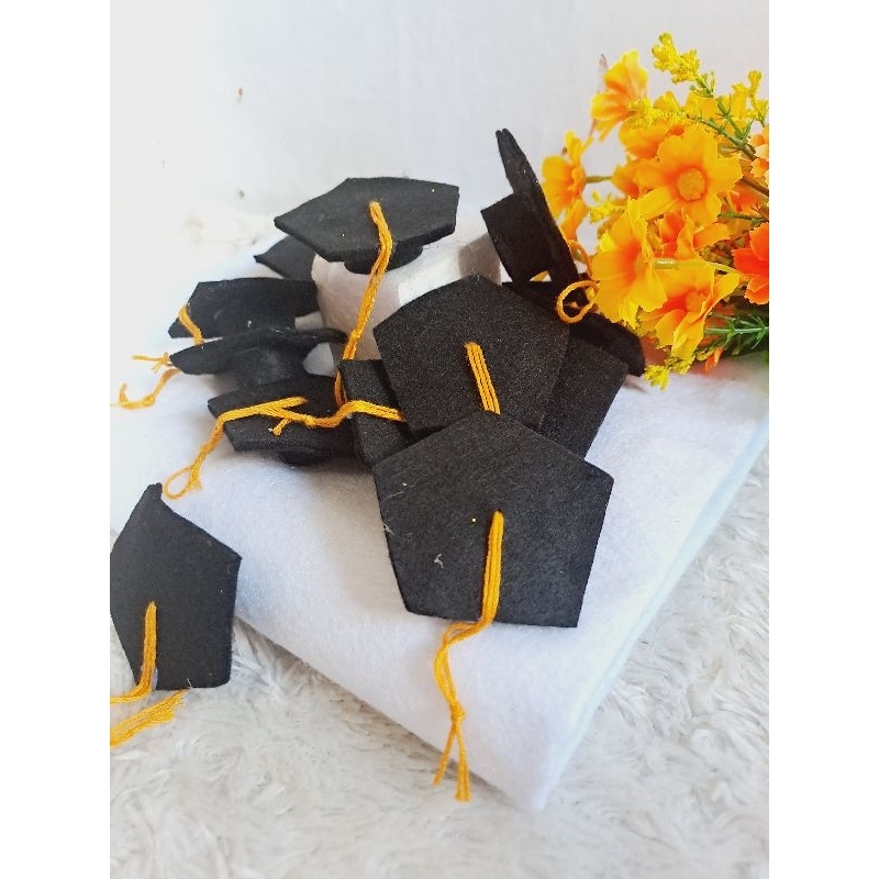 15cm pentagon doll graduation gown / mini toga / teddy bear graduation ...