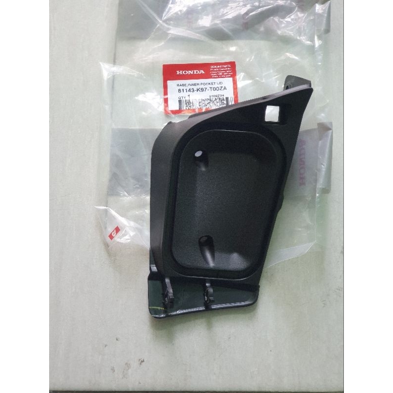 Drawer In BASE INNER POCKET LID PCX 150 81143-K97-T00ZA | Shopee ...