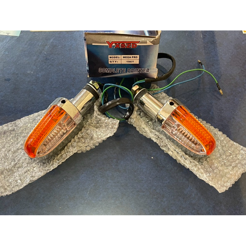 Turn SIGNAL LAMP Rear SEN MOTORCYCLE MEGA PRO COMPLETE PLUG N PLAY ...