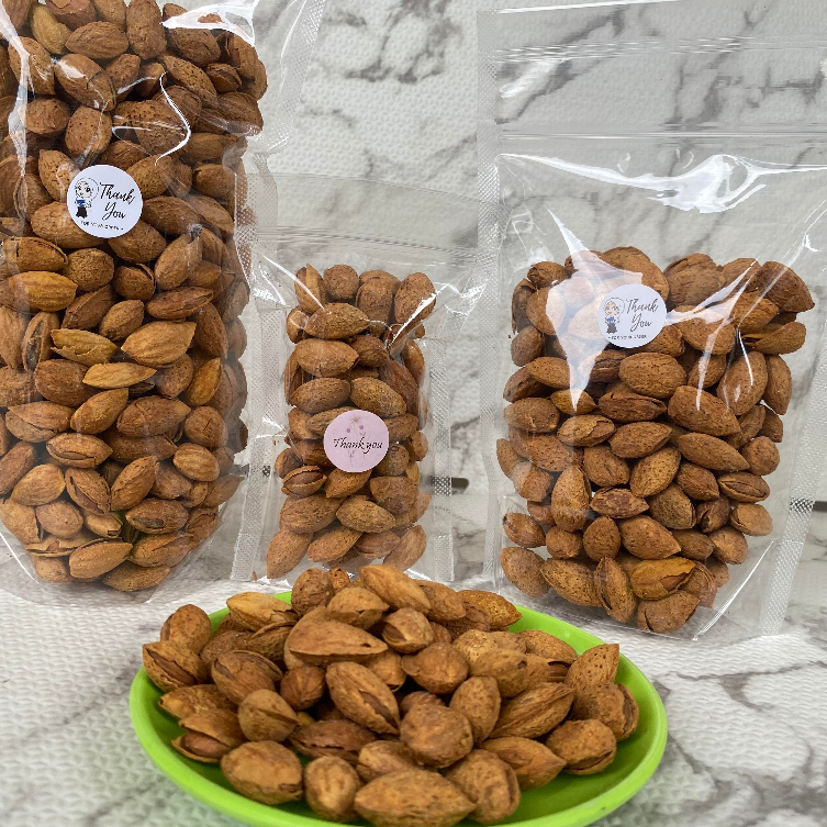 Premium ROASTED Almond Nuts 1Kg ROASTED Souvenirs For Hajj And Umrah ...