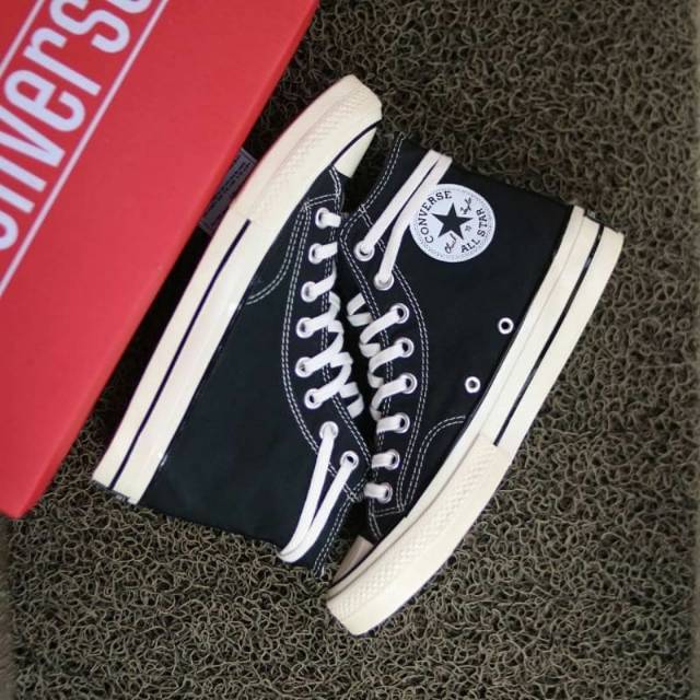 PUTIH HITAM Convers97 All Star Chuck Taylor Premium Grade Black White ...
