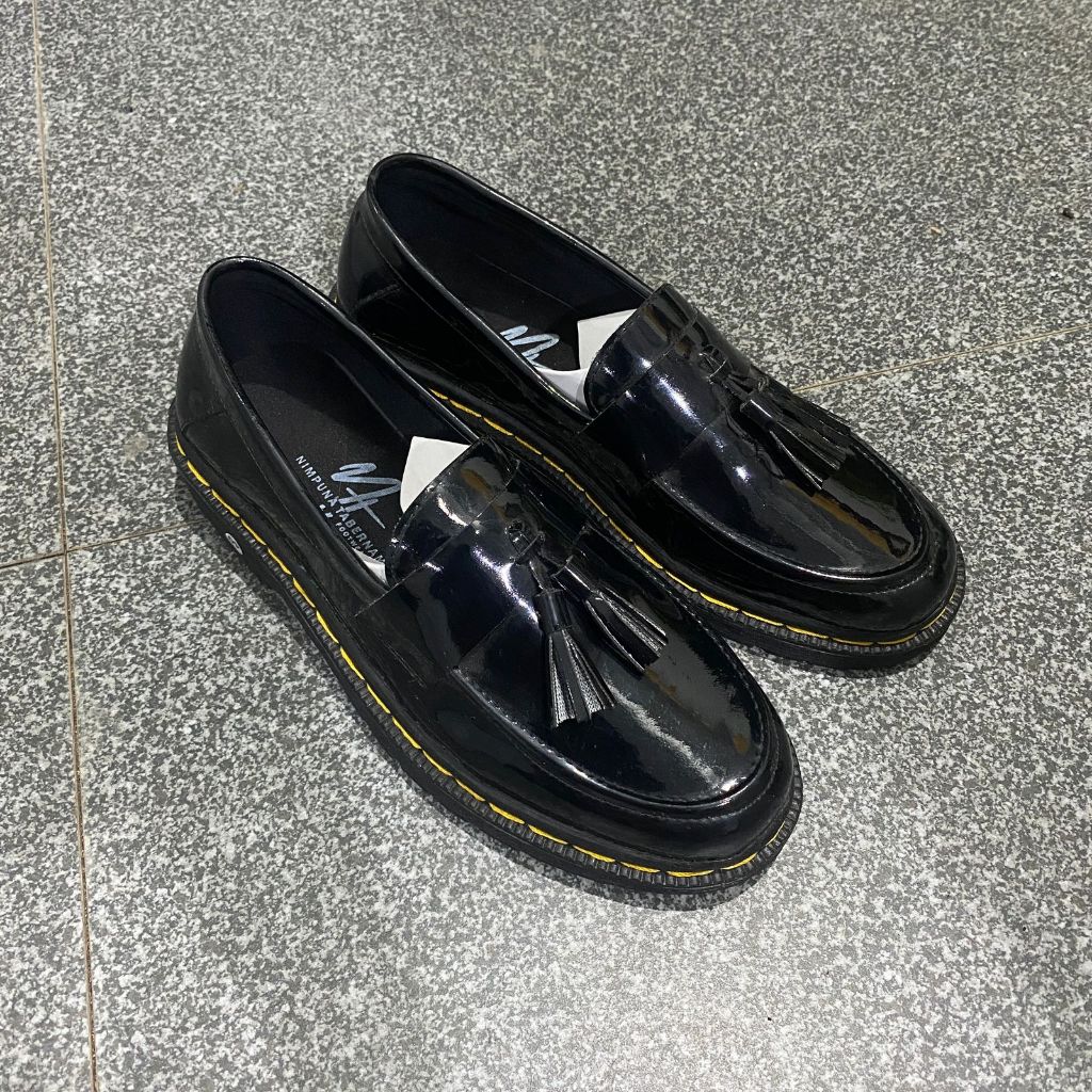 Catena Shiny Black Men's Loafers Formal Shoes | Cool Elegant Men's ...