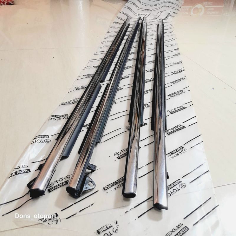 Innova reborn glass rubber pleat chrome color 2015 to 2022 original ...