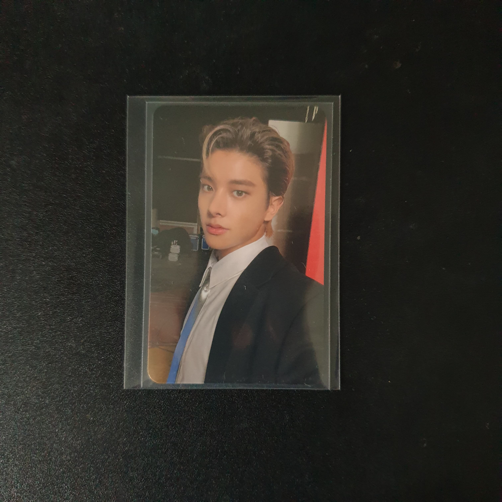 Photocard JAKE POB/BENEFIT WEVERSE SPECIAL GIFT BLESSED-CURSED ...