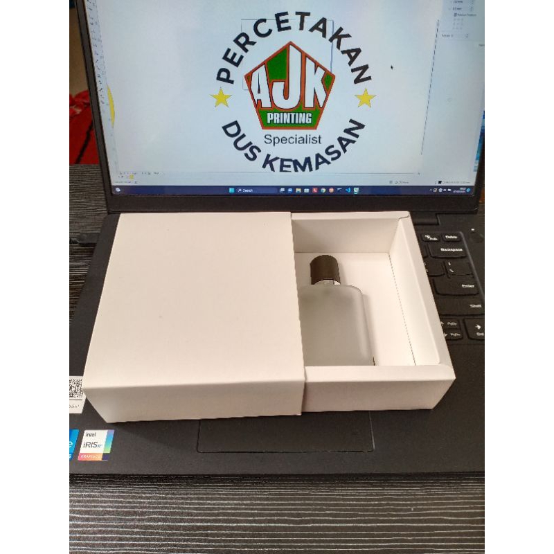 30ml Adg/dng Sliding Box With insert/ Plain Anti Shake Placemat ...
