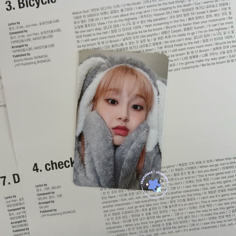 Chuu howl pob makestar photocard loona bunny | Shopee Philippines