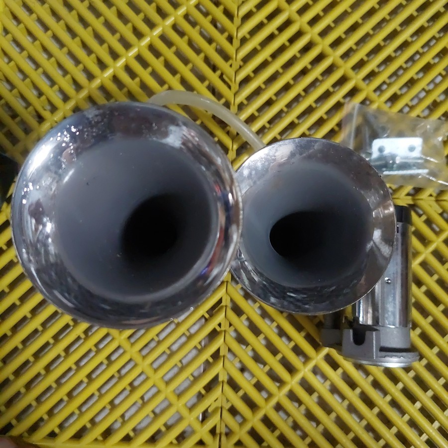 Horn 2-HORN HORN DUAL HORN Trumpet AIR HORN Funnel HORN TECH | Shopee ...