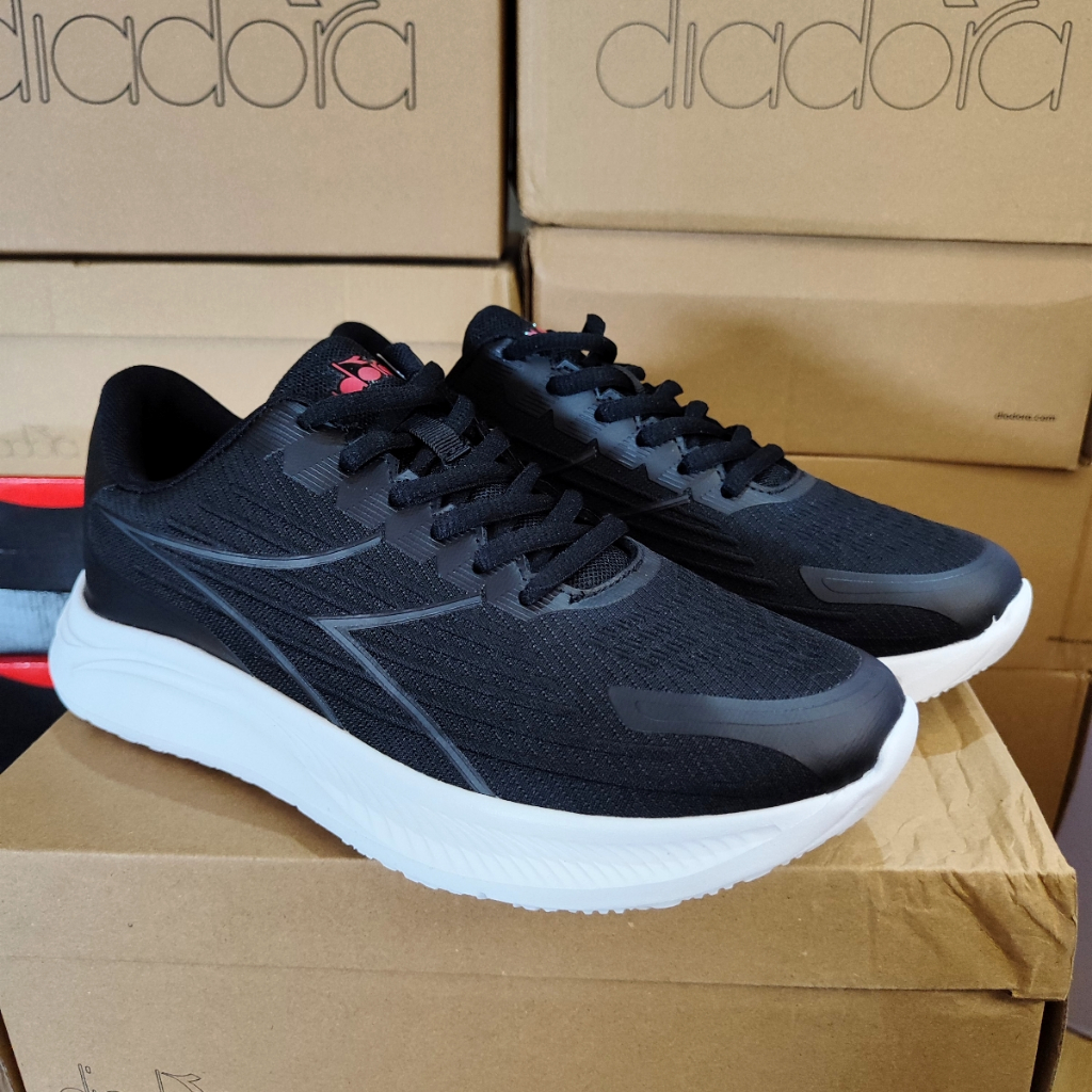 HITAM Original 100% Black MEN'S Running Shoes Diadora Keane Men's ...