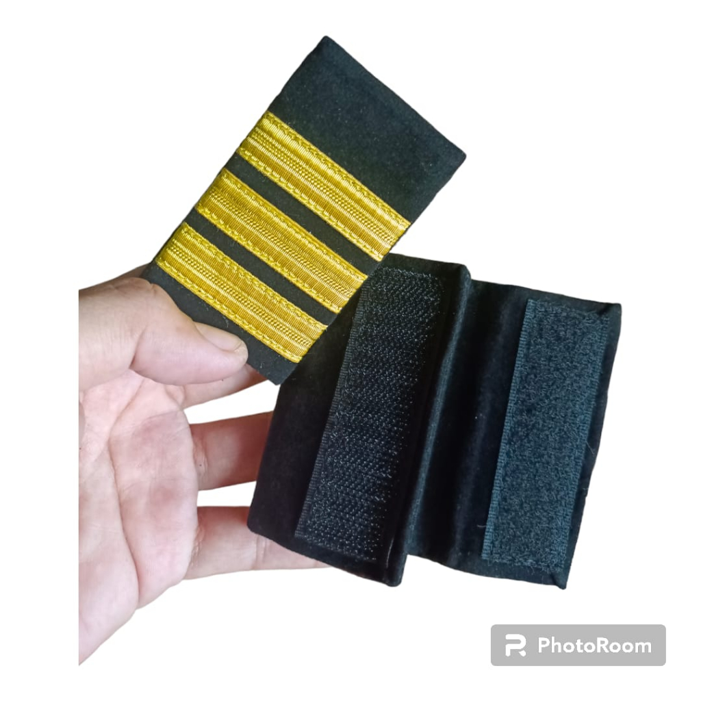 (GUARANTEED) Bar 3 PILOT / EPAULETE / RANK PILOT 3 ORIGINAL GOLD ...