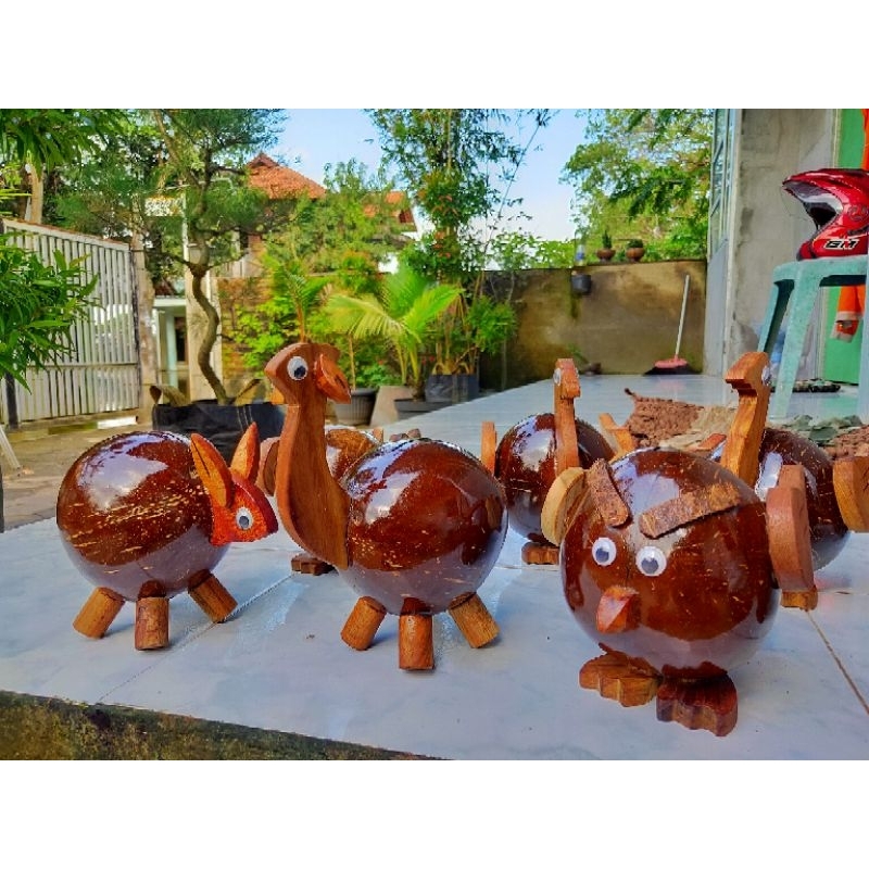 Coconut Shell Character Piggy Bank | Shopee Philippines