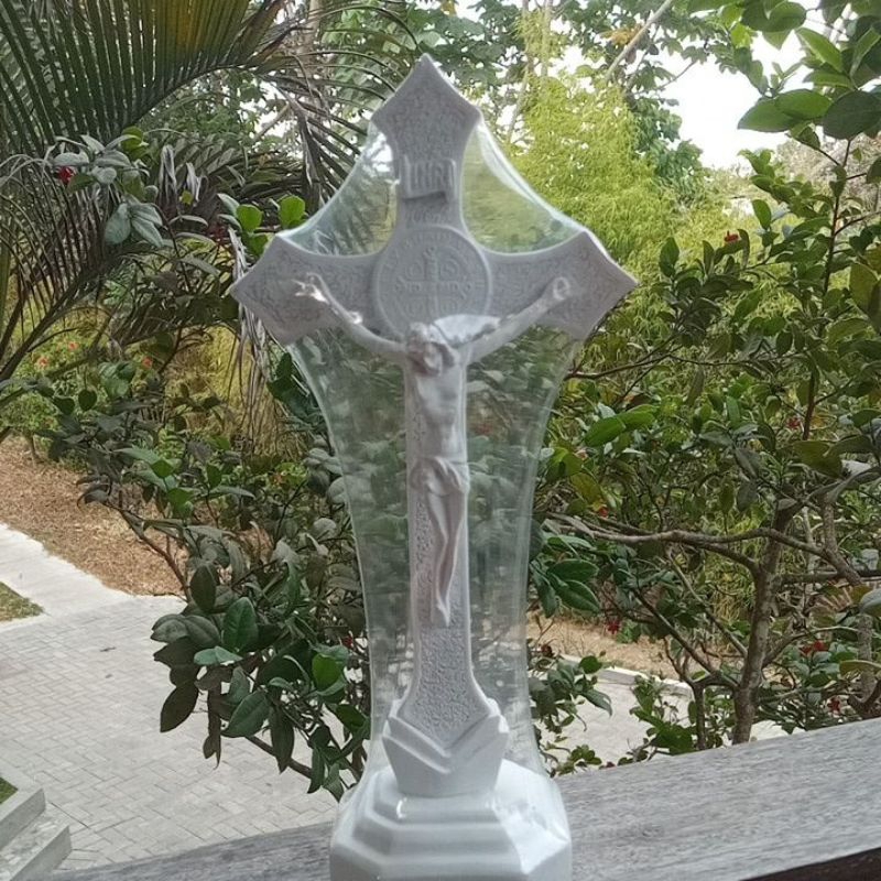 PUTIH White Saint Benedict Ax Seated Cross, Color and Copper 25 cm ...