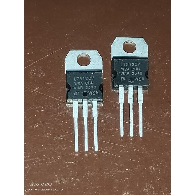 L7812 ic regulator 12v lm7812 L7812 cv / lm7812 to-220 | Shopee Philippines
